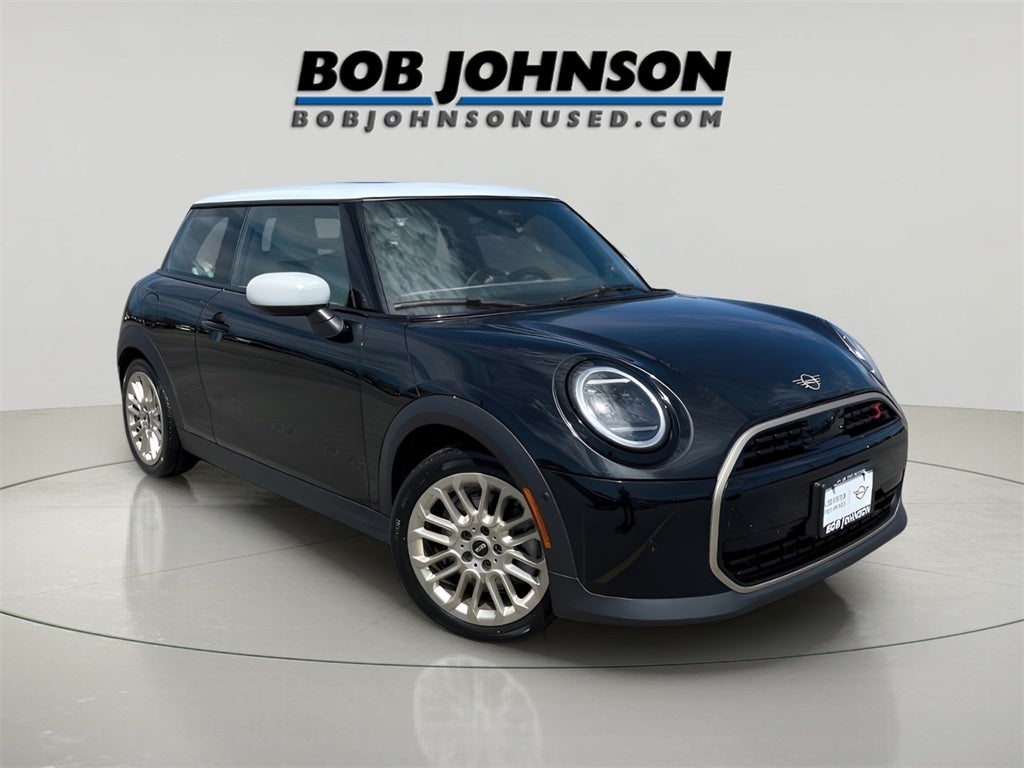 Rochester MINI Dealer in Rochester NY | Brighton Pittsford Gates MINI ...