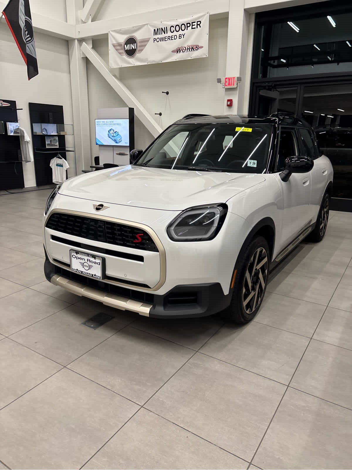MINI of Edison | MINI Dealer Edison, NJ | New and Used MINI Dealer