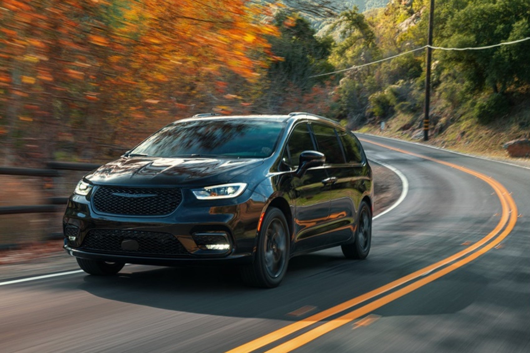 Chrysler Dealer near Me | New Holland CDJR